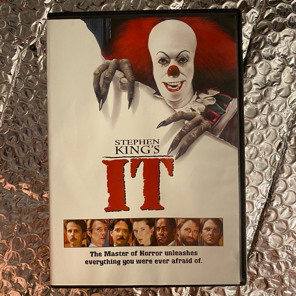 Media | 32 It Classic Movie Horror Dvd | Poshmark